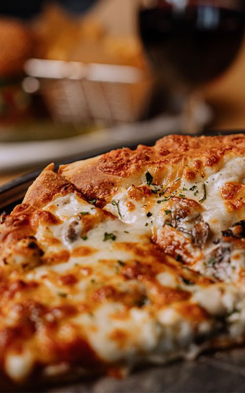 Menus and Order | Tapps Sports Lounge | Saskatoon, SK