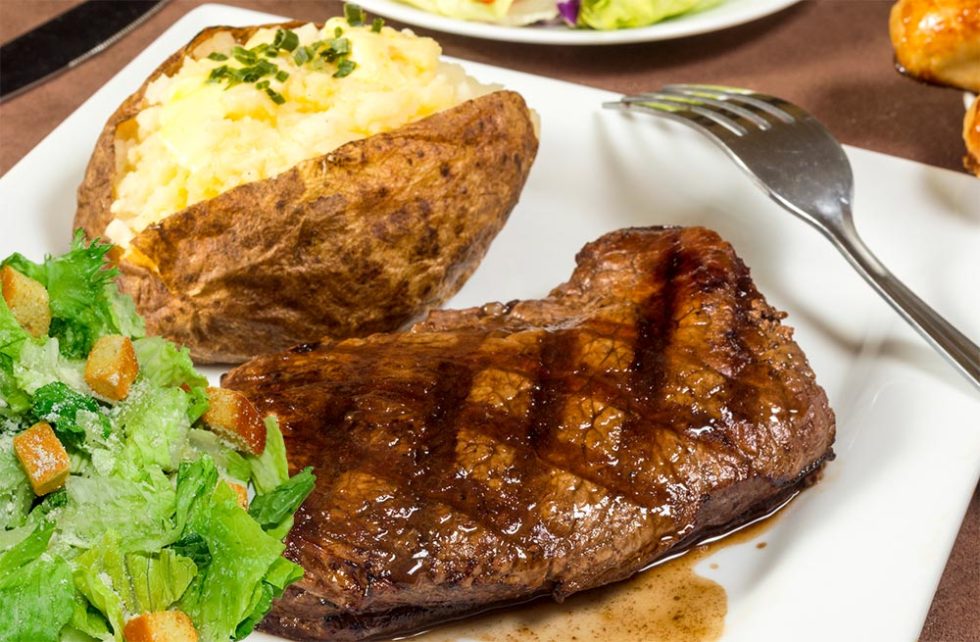 Steak Night | Tapps Sports Lounge | Saskatoon, SK